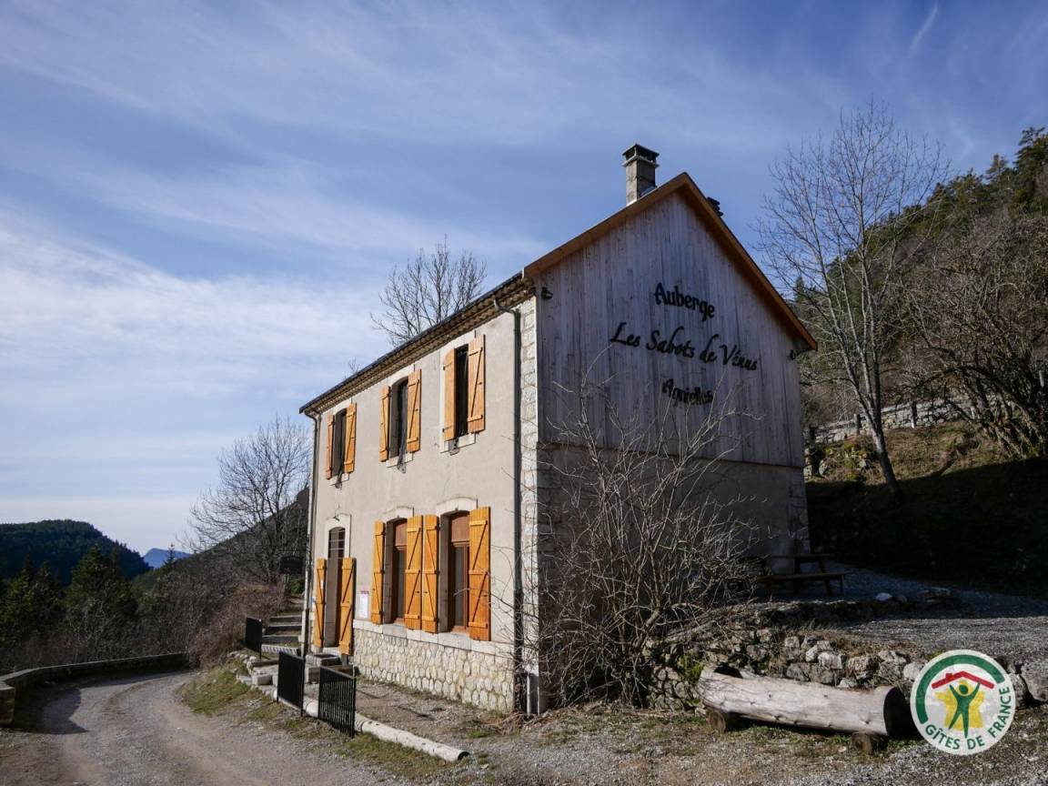 120 M² Gîte ∙ 3 Chambres ∙ 10 Personnes - Lus-la-Croix-Haute