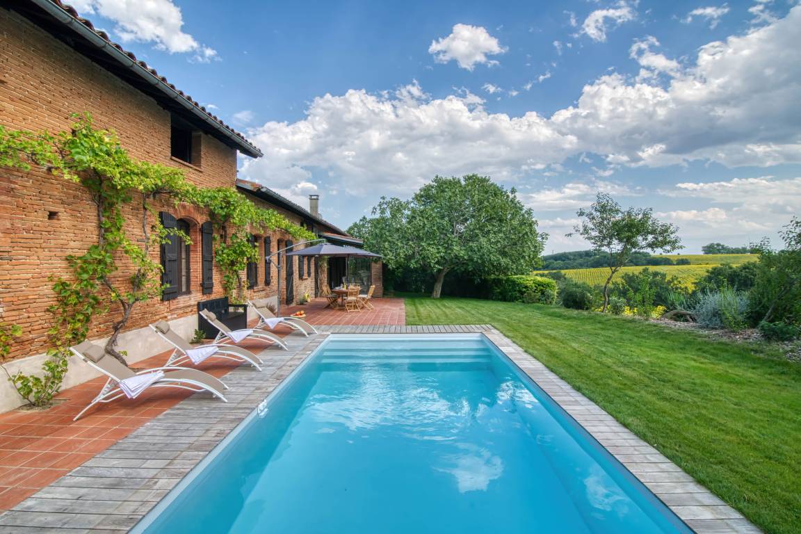 285 M² Maison De Vacances ∙ 5 Chambres ∙ 11 Personnes - Nailloux