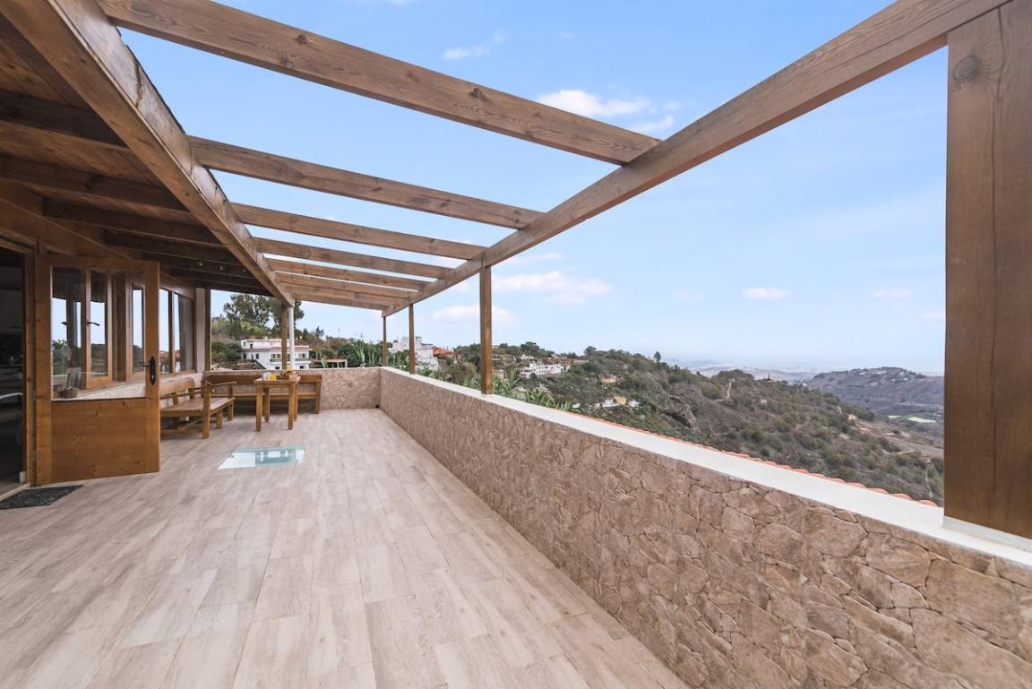 110 M² Chalet ∙ 3 Habitaciones ∙ 6 Huéspedes - Canarias