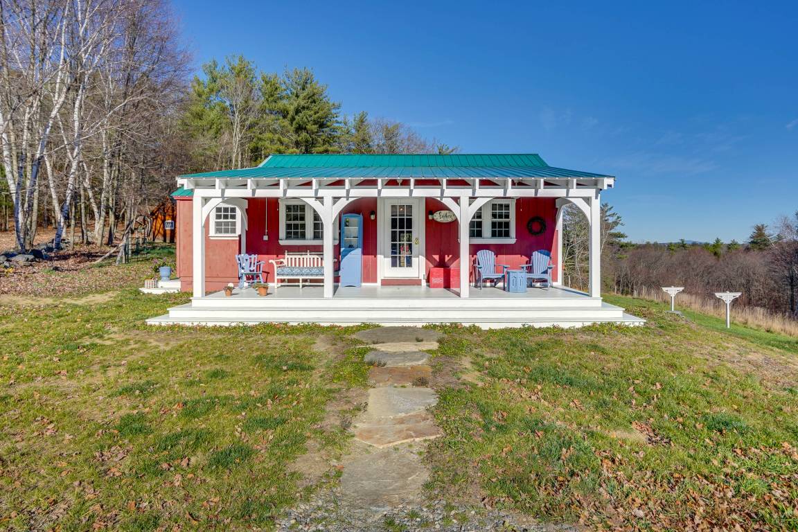 74 M² House ∙ 1 Bedroom ∙ 4 Guests - Greenfield, MA