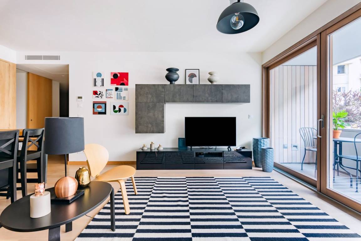 120 M² Apartamento ∙ 2 Quartos ∙ 4 Hóspedes - Campo de Ourique