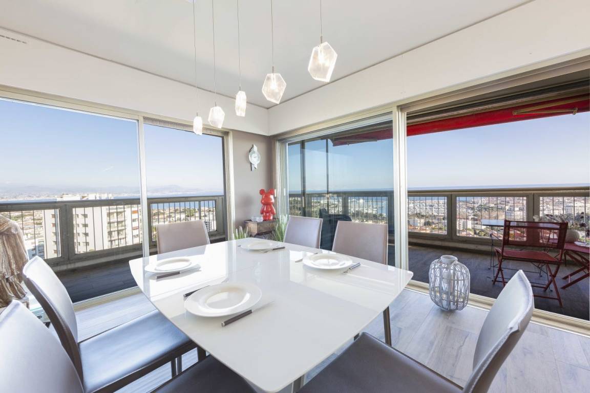 95 M² Appartement En Copropriété ∙ 2 Chambres ∙ 4 Personnes - Antibes