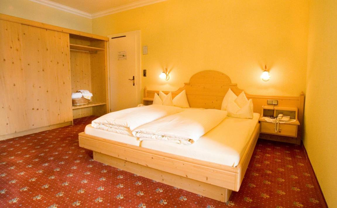 50 M² Hotel ∙ 1 Bedroom ∙ 4 Guests - Pertisau