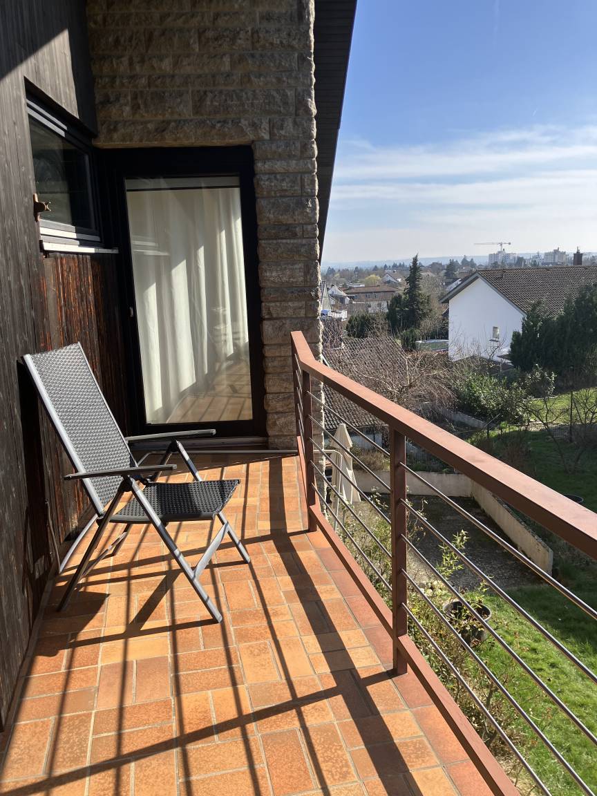 100 M² Ferienwohnung ∙ 2 Schlafzimmer ∙ 4 Gäste - Wehrheim