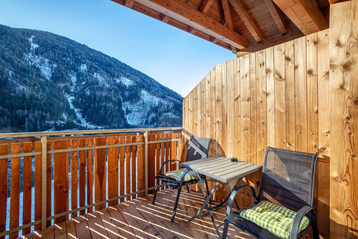 60 M² Ferienwohnung ∙ 2 Schlafzimmer ∙ 5 Gäste - Lüsen