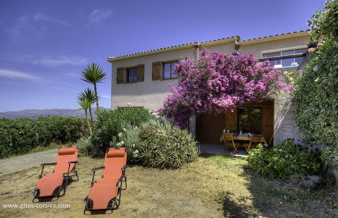 78 M² Gîte ∙ 3 Chambres ∙ 6 Personnes - Corse