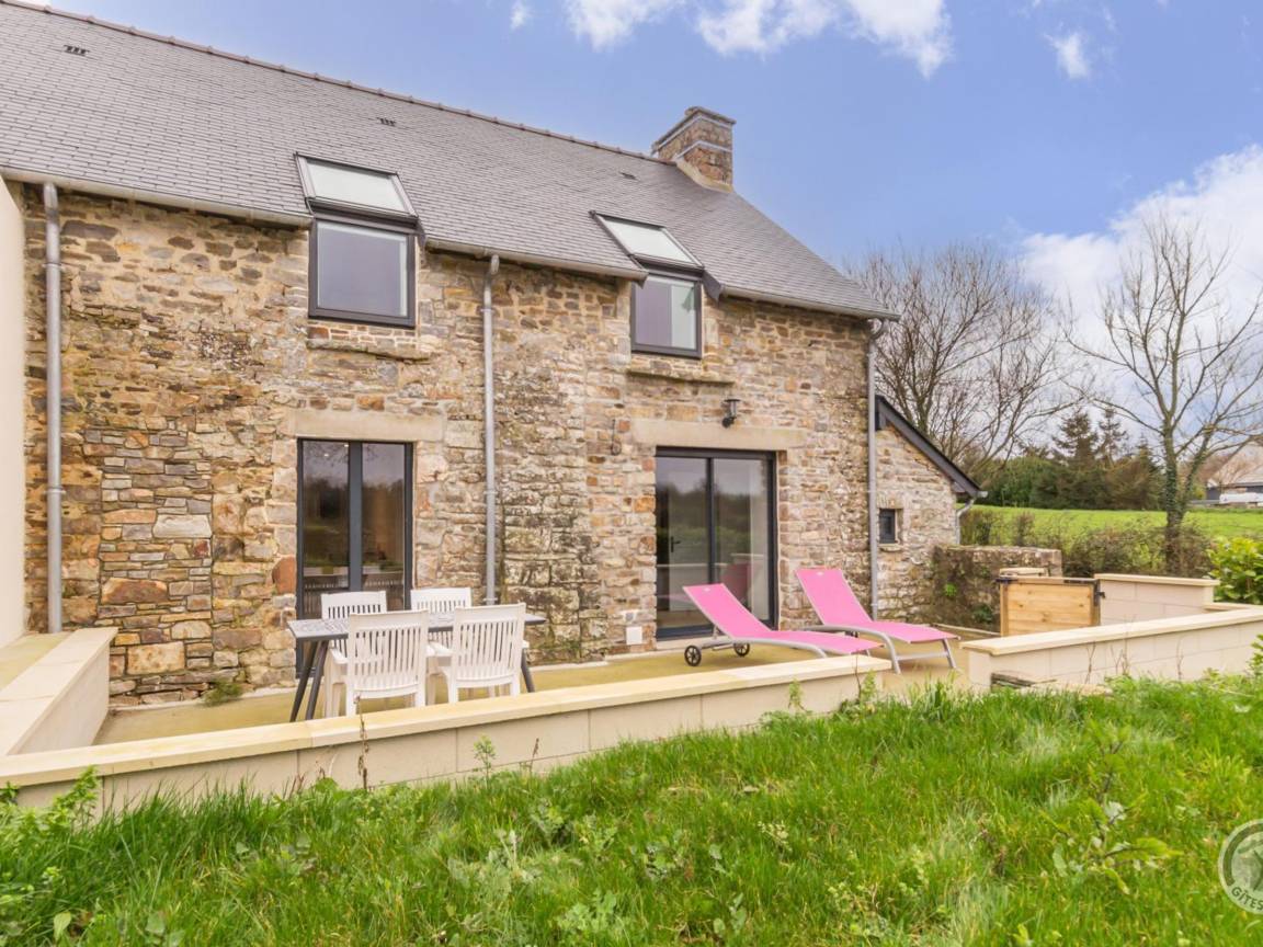 75 M² Cottage ∙ 2 Chambres ∙ 4 Personnes - Doville