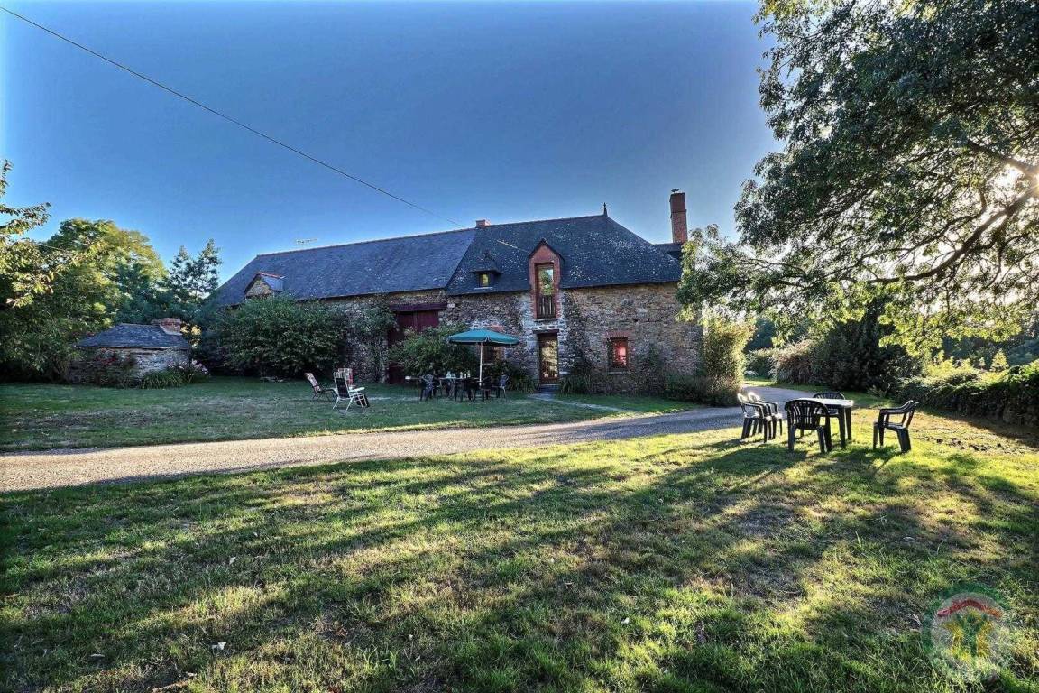 120 M² Gîte ∙ 3 Chambres ∙ 6 Personnes - Lohéac