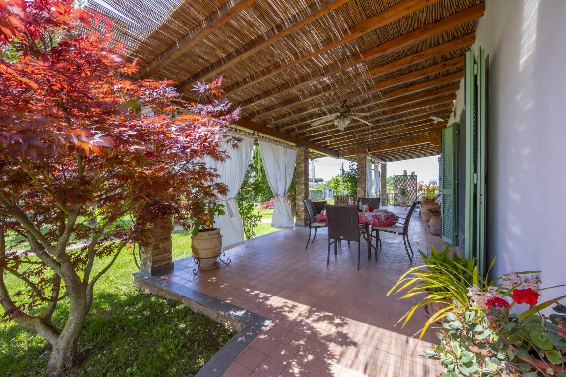 150 M² Villa ∙ 4 Habitaciones ∙ 5 Huéspedes - Massa
