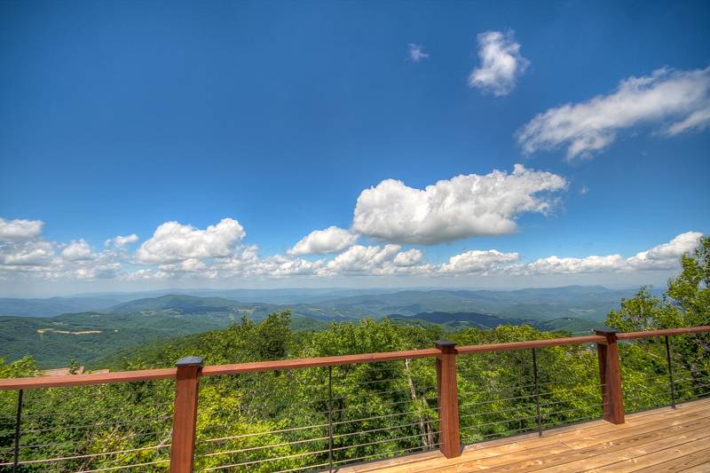 372 M² Cabin ∙ 5 Bedrooms ∙ 16 Guests - Beech Mountain, NC