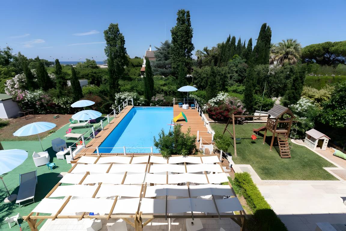 60 M² Apartamento ∙ 1 Habitación ∙ 3 Huéspedes - Bari