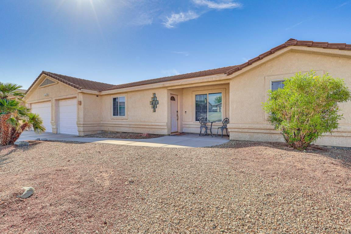 123 M² House ∙ 3 Bedrooms ∙ 6 Guests - Lake Havasu City, AZ