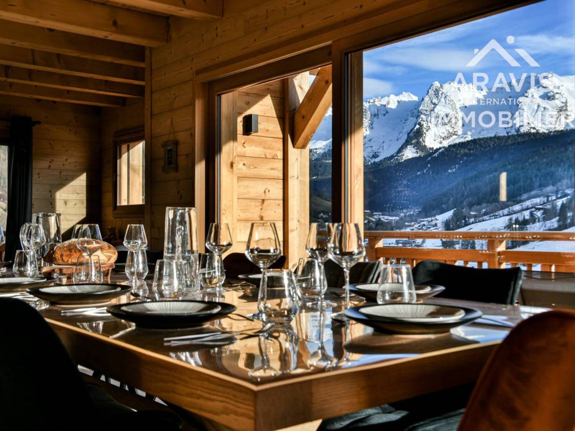 195 M² Chalet ∙ 6 Bedrooms ∙ 14 Guests - Le Grand-Bornand