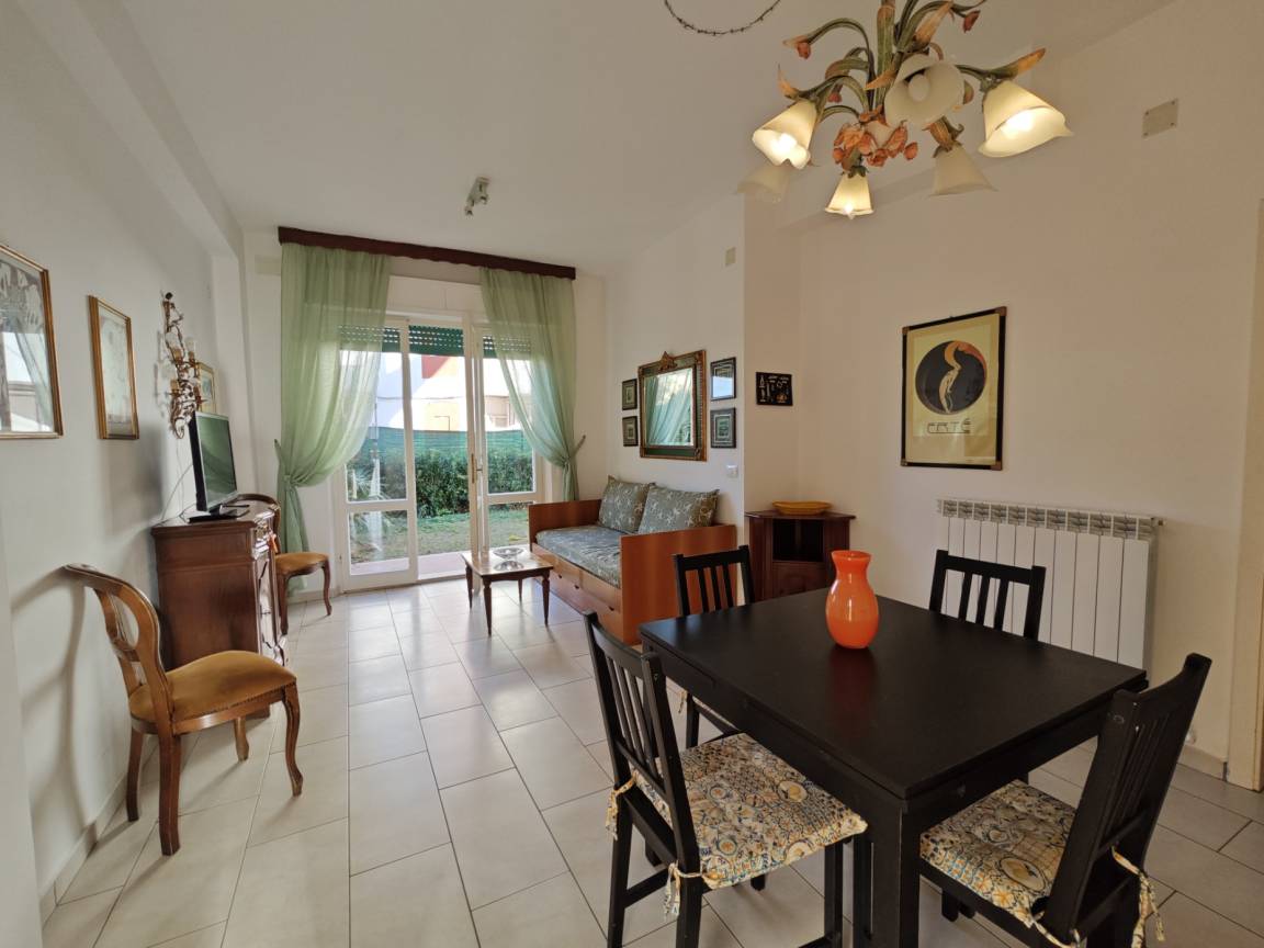 Appartamento Vacanza ∙ 2 Camere Da Letto ∙ 5 Ospiti - Numana