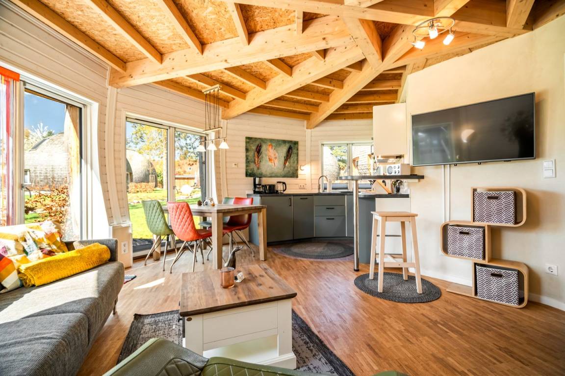 68 M² Ferienhaus ∙ 1 Schlafzimmer ∙ 4 Gäste - Burg Stargard