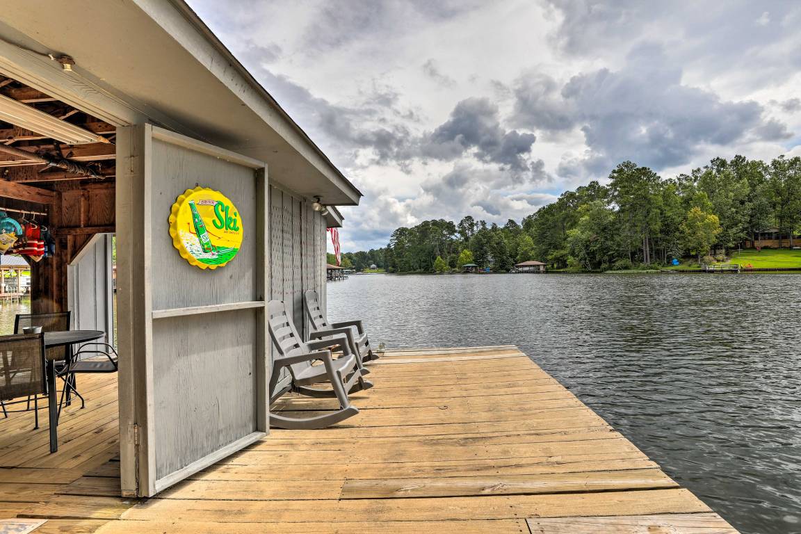 148 M² House ∙ 3 Bedrooms ∙ 6 Guests - Lake Sinclair, Milledgeville