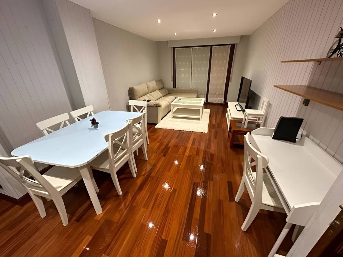 88 M² Apartamento ∙ 4 Quartos ∙ 6 Hóspedes - Hondarribia