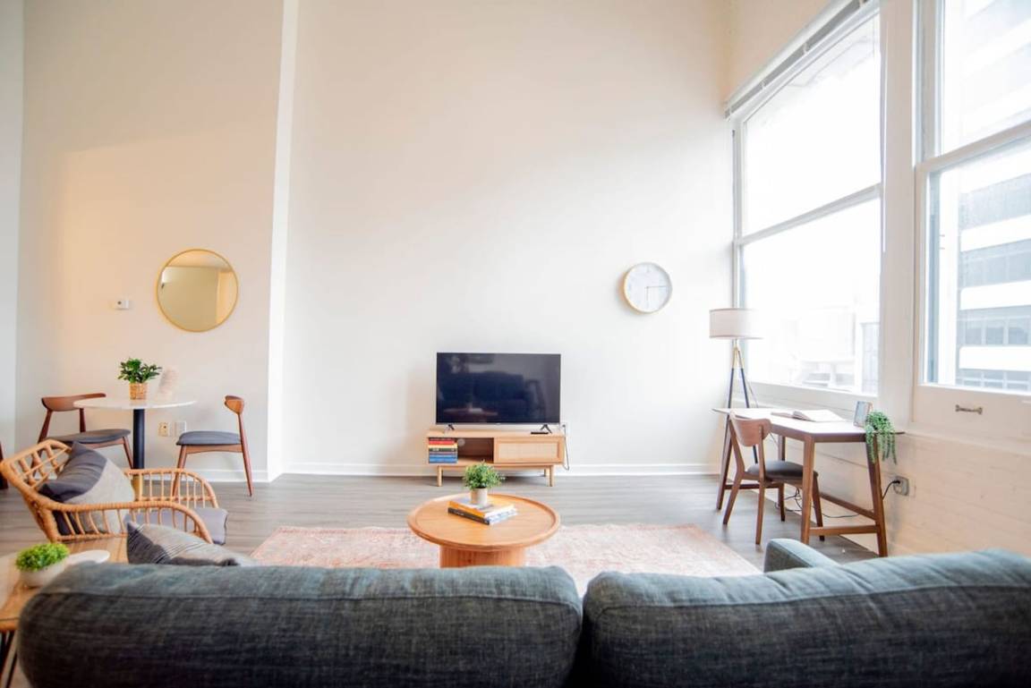 Apartment ∙ 3 Bedrooms ∙ 10 Guests - Indianapolis Zoo, Indianapolis