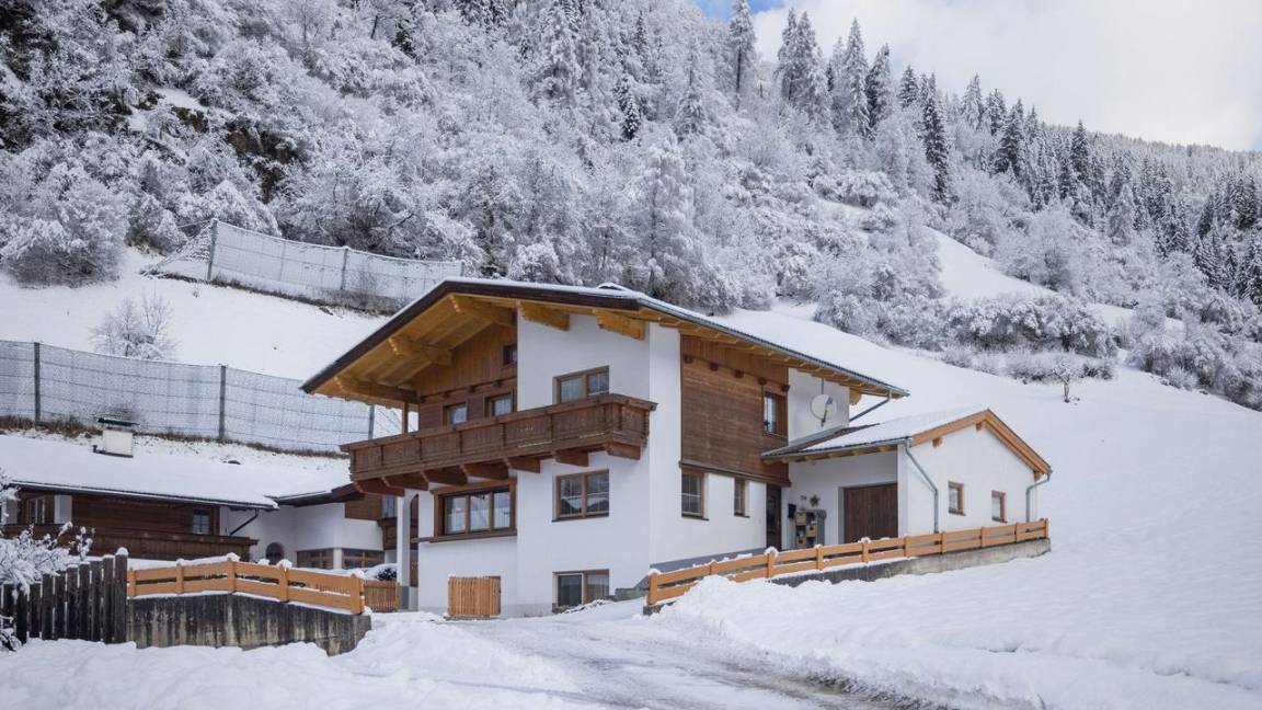 50 M² Ferienwohnung ∙ 1 Schlafzimmer ∙ 4 Gäste - Neustift im Stubaital