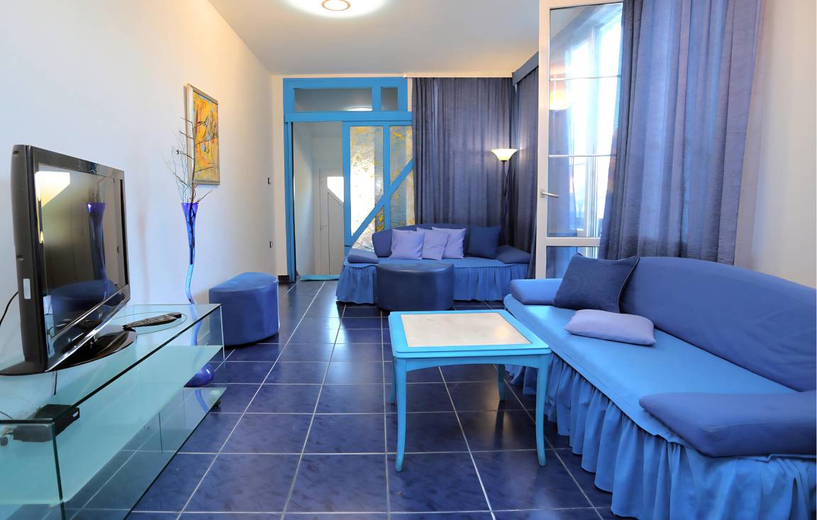 80 M² Apartment ∙ 2 Bedrooms ∙ 5 Guests - Pula