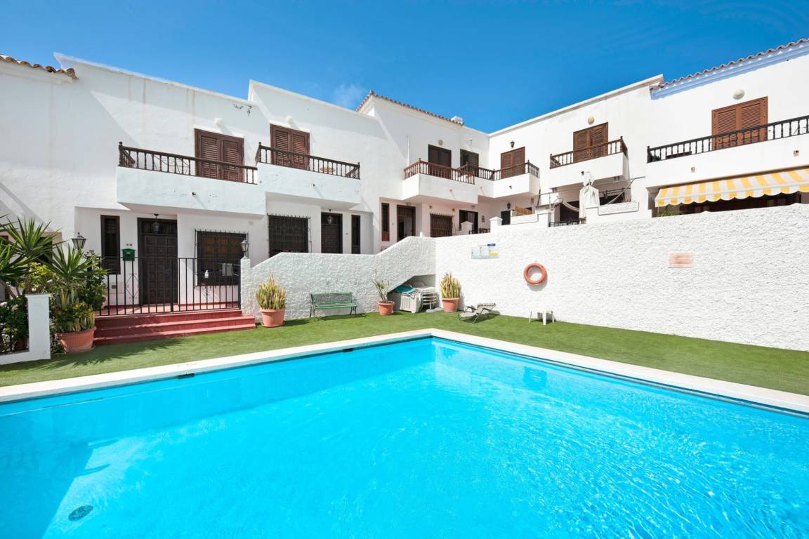 85 M² Ferienhaus ∙ 2 Schlafzimmer ∙ 4 Gäste - Playa de las Américas