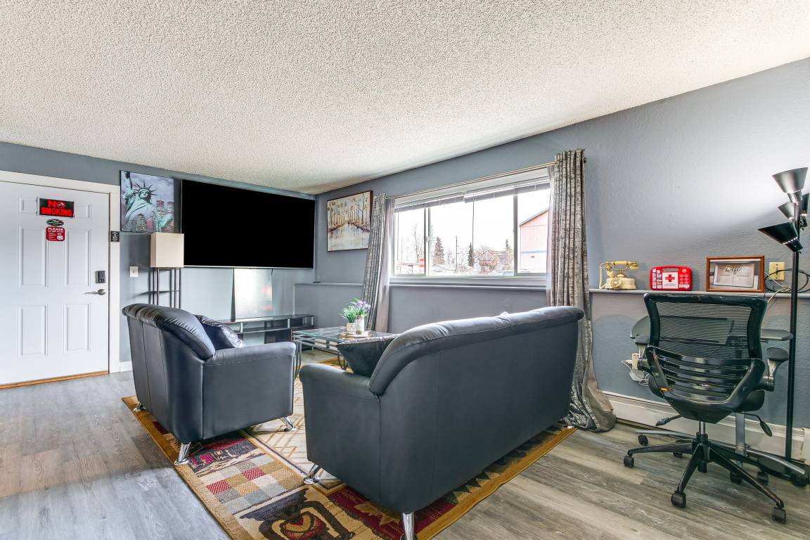 74 M² Apartment ∙ 2 Bedrooms ∙ 4 Guests - Anchorage