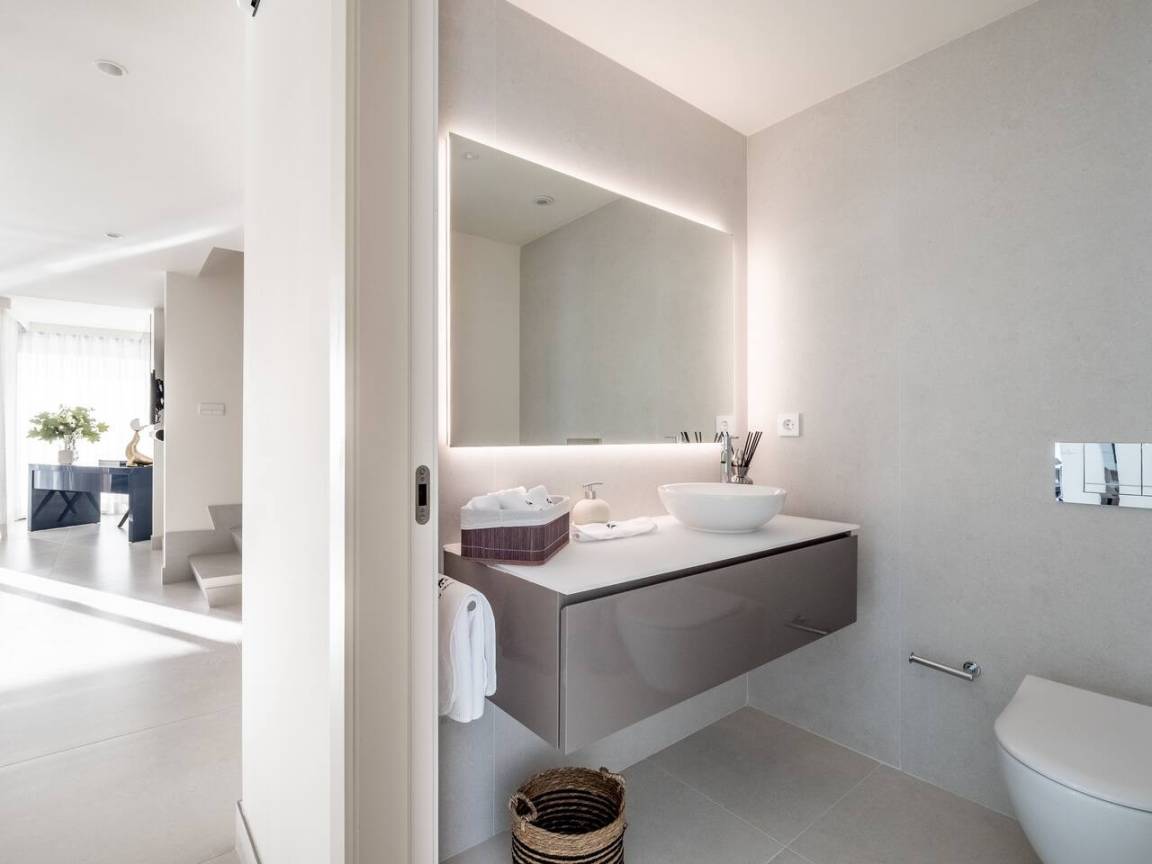 396 M² Aparthotelli ∙ 4 Makuuhuonetta ∙ 8 Vierasta - Almuñécar