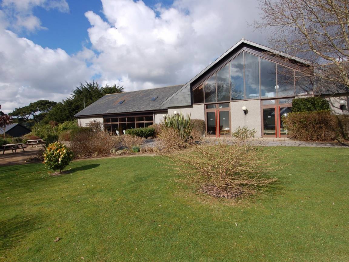 Cottage ∙ 2 Bedrooms ∙ 5 Guests - Falmouth