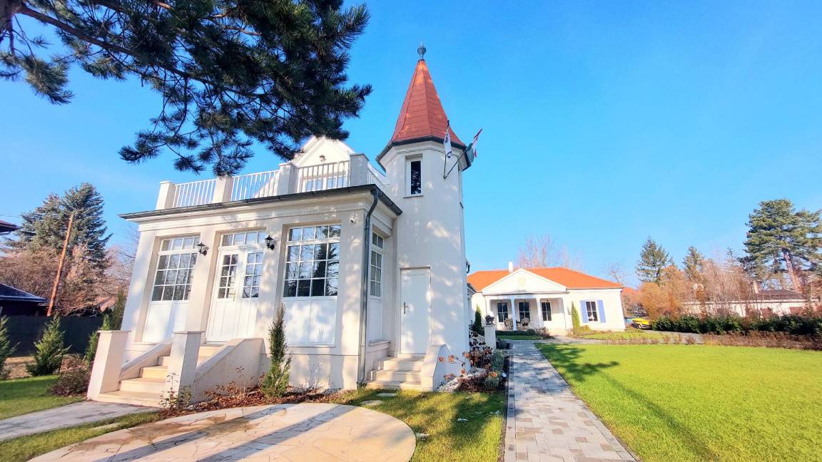 94 M² House ∙ 3 Bedrooms ∙ 10 Guests - Balatonfüred