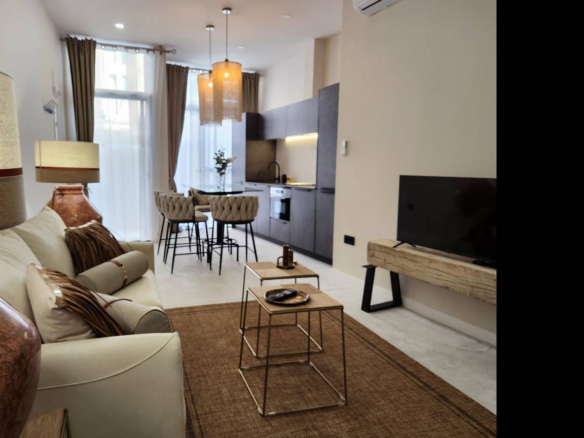 40 M² Studio Flat ∙ 1 Bedroom ∙ 4 Guests - Valencia