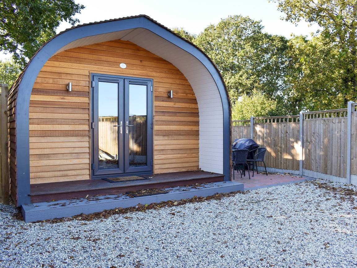 Cottage ∙ 1 Bedroom ∙ 4 Guests - Poole