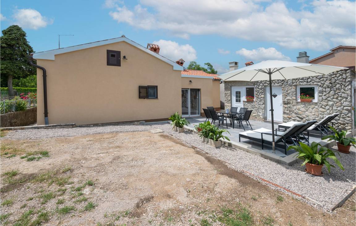 94 M² Huis ∙ 3 Slaapkamers ∙ 6 Gasten - Rabac