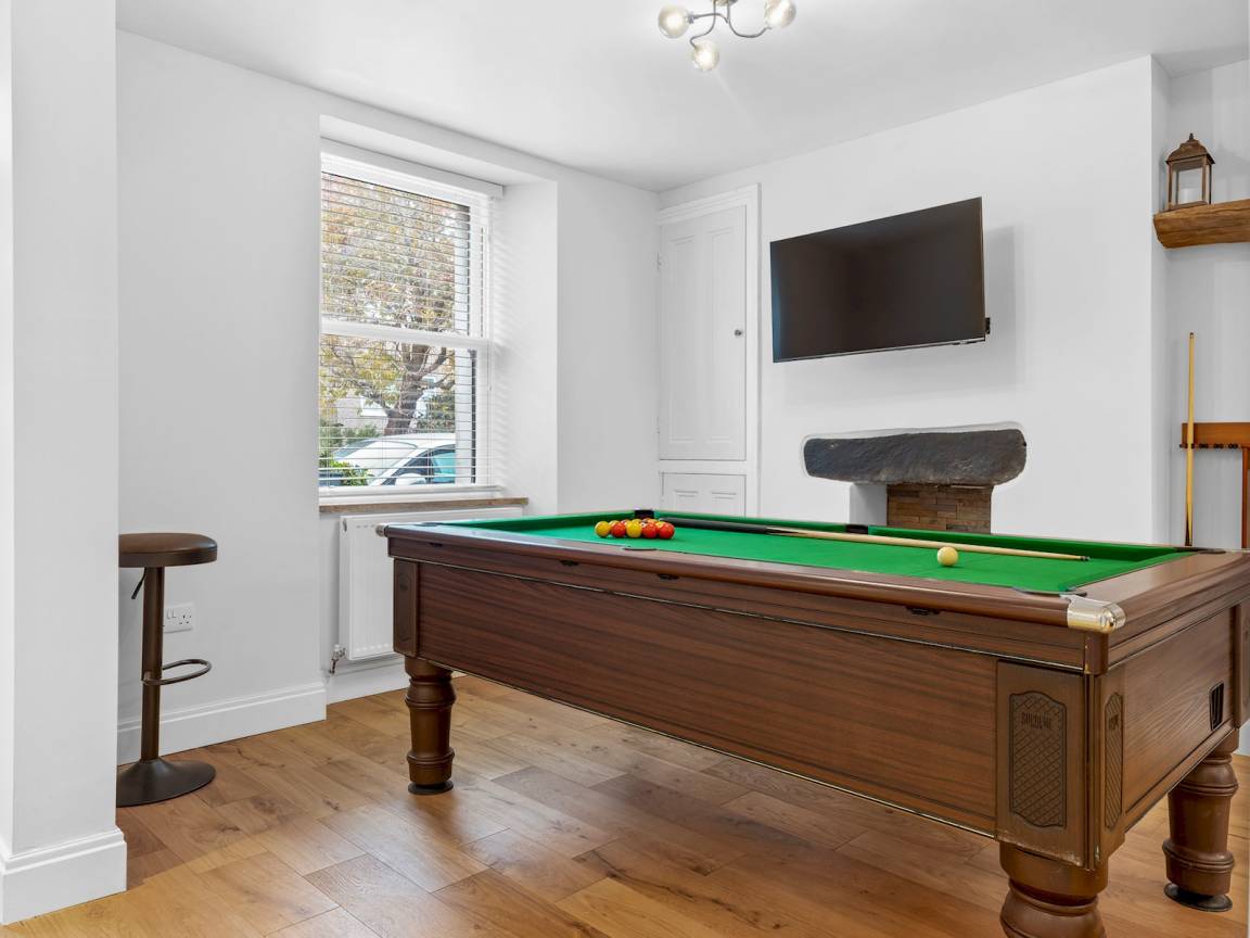 93 M² House ∙ 2 Bedrooms ∙ 4 Guests - Ulverston