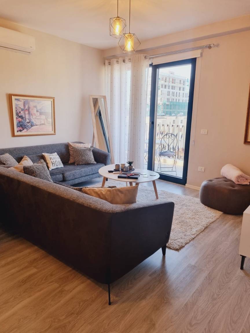 70 M² Apartment ∙ 1 Bedroom ∙ 4 Guests - Tirana