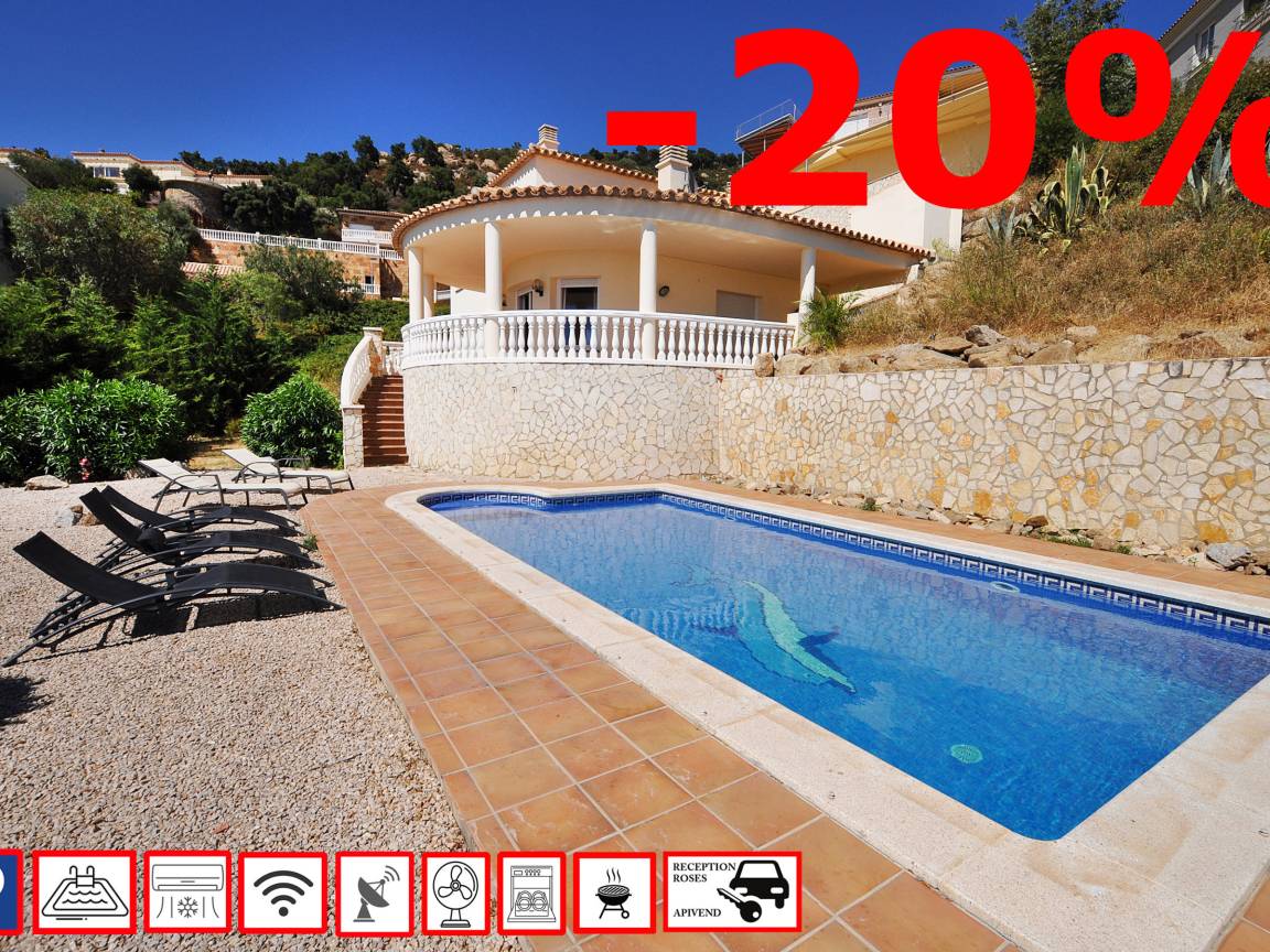200 M² Maison De Vacances ∙ 3 Chambres ∙ 8 Personnes - Llançà