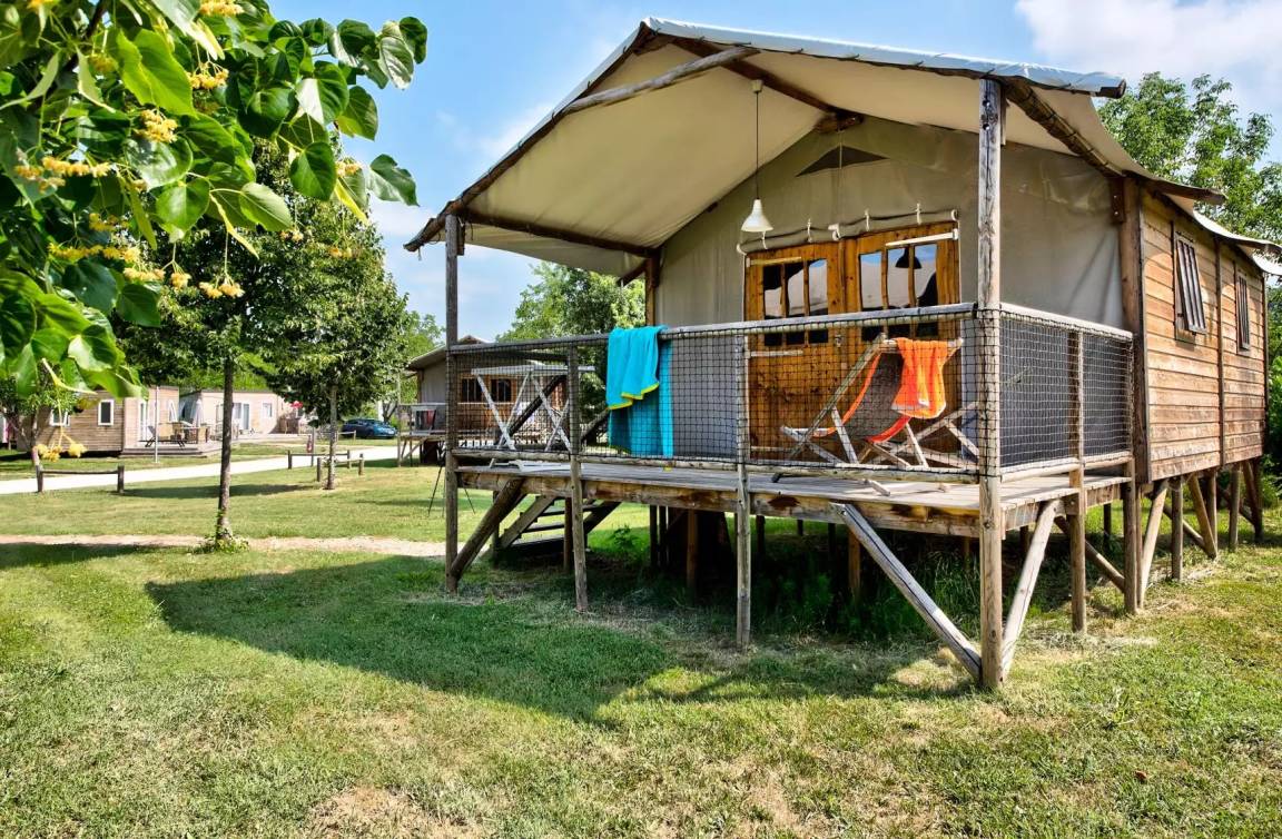 38 M² Mobil-home ∙ 2 Chambres ∙ 4 Personnes - Rocamadour