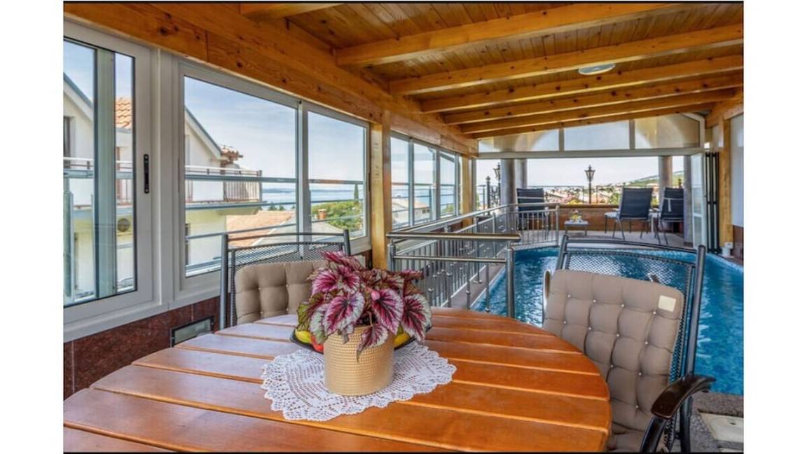 120 M² Ferienhaus ∙ 4 Schlafzimmer ∙ 9 Gäste - Novi Vinodolski