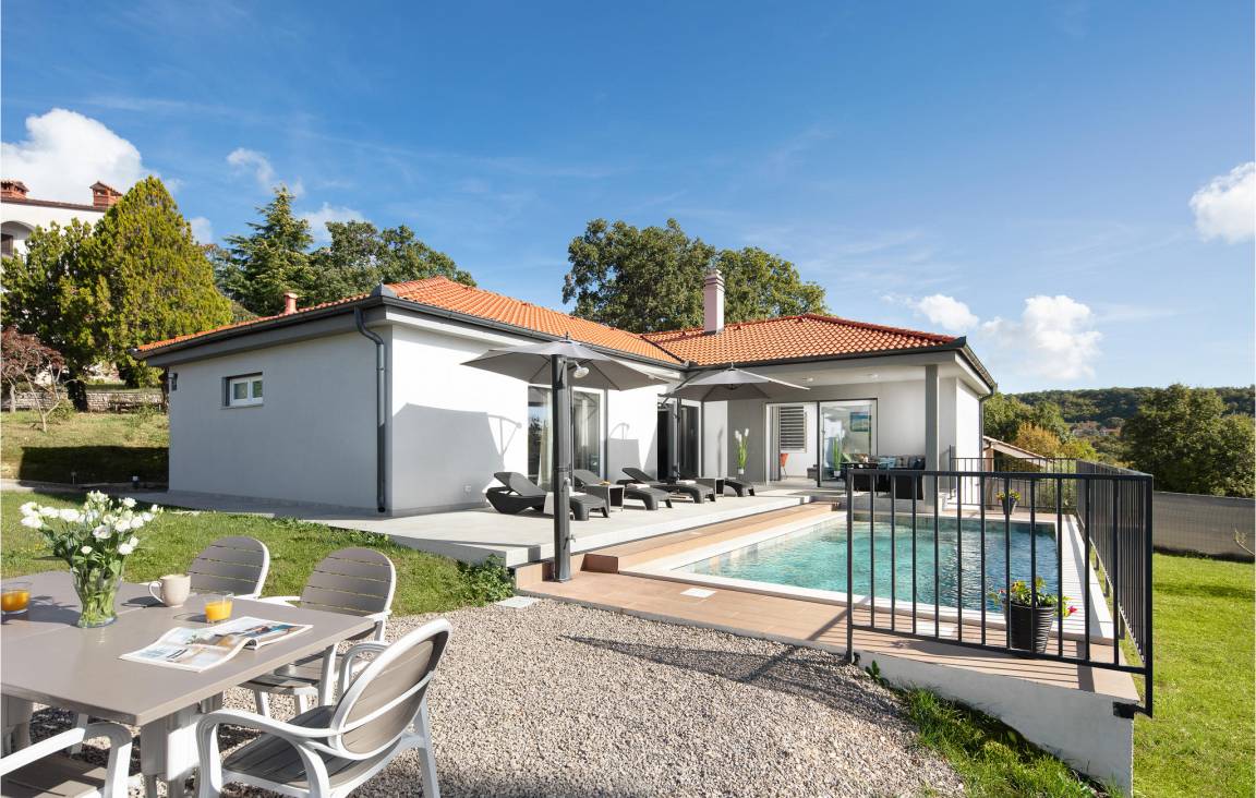 170 M² Ferienhaus ∙ 2 Schlafzimmer ∙ 6 Gäste - Rabac