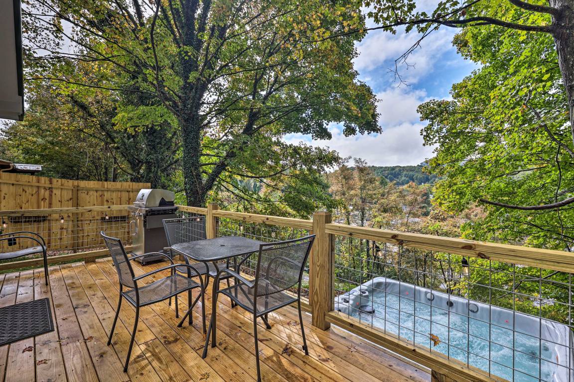 65 M² Cottage ∙ 1 Bedroom ∙ 4 Guests - North Carolina