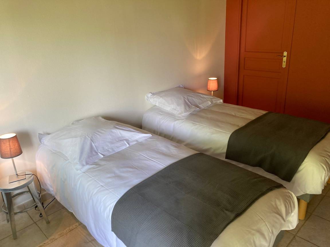 13 M² Chambre D'hôtes ∙ 1 Chambre ∙ 2 Personnes - Tréguier
