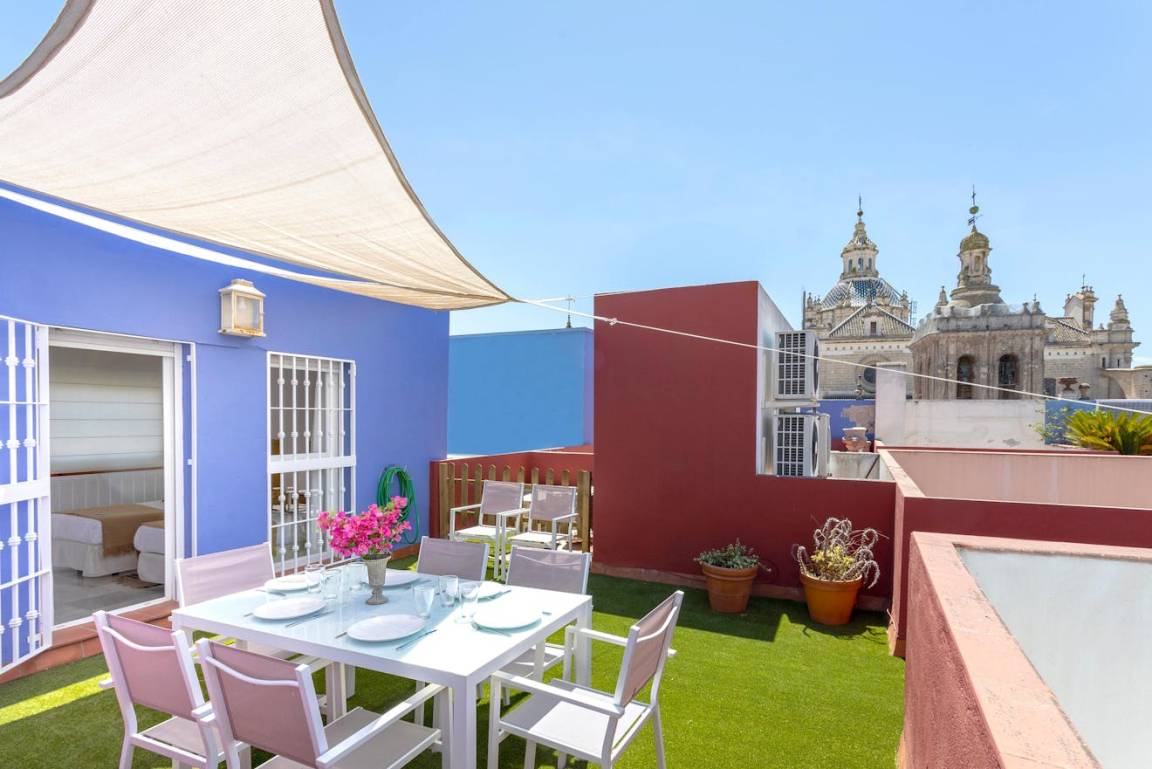 150 M² Appartement ∙ 4 Chambres ∙ 8 Personnes - Séville