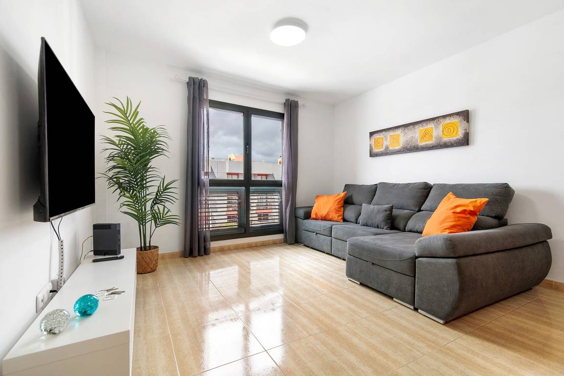 70 M² Apartamento ∙ 2 Habitaciones ∙ 4 Huéspedes - Telde