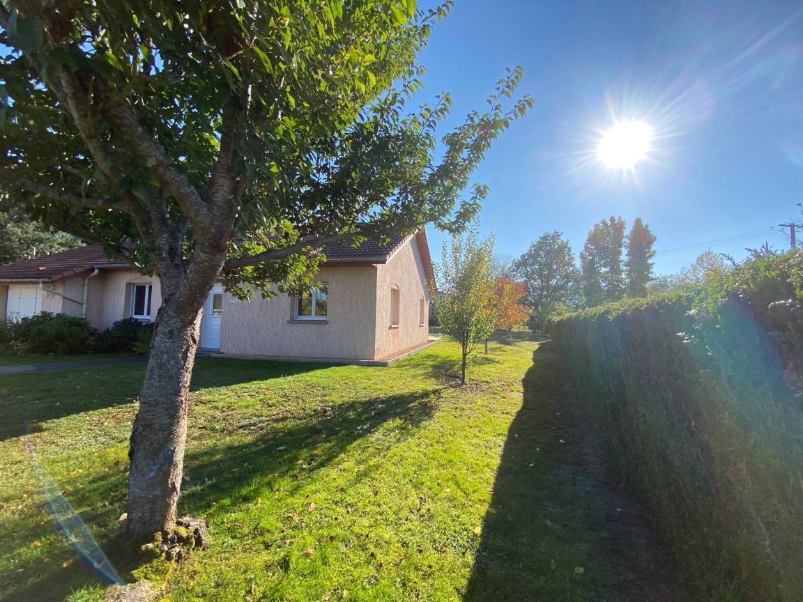 87 M² Cottage ∙ 2 Bedrooms ∙ 4 Guests - Alps