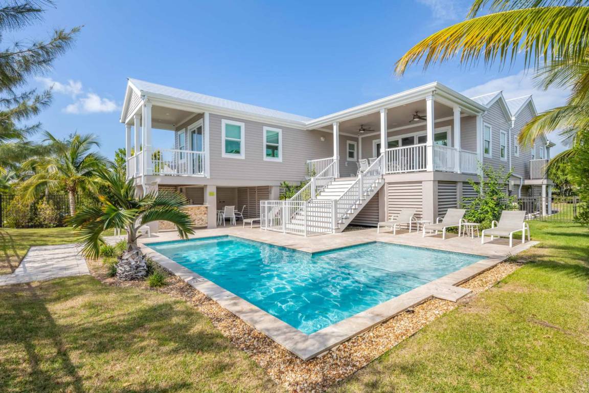 House ∙ 4 Bedrooms ∙ 10 Guests - Fantasy Fest - Key West
