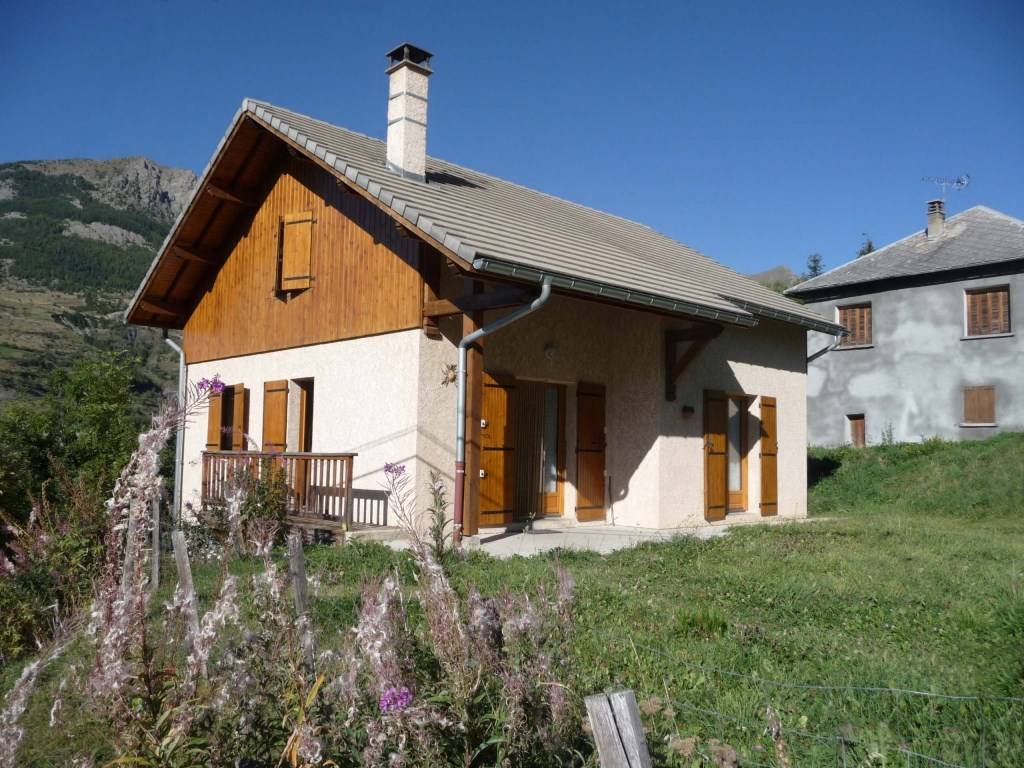 110 M² Chalet ∙ 3 Chambres ∙ 9 Personnes - Embrun