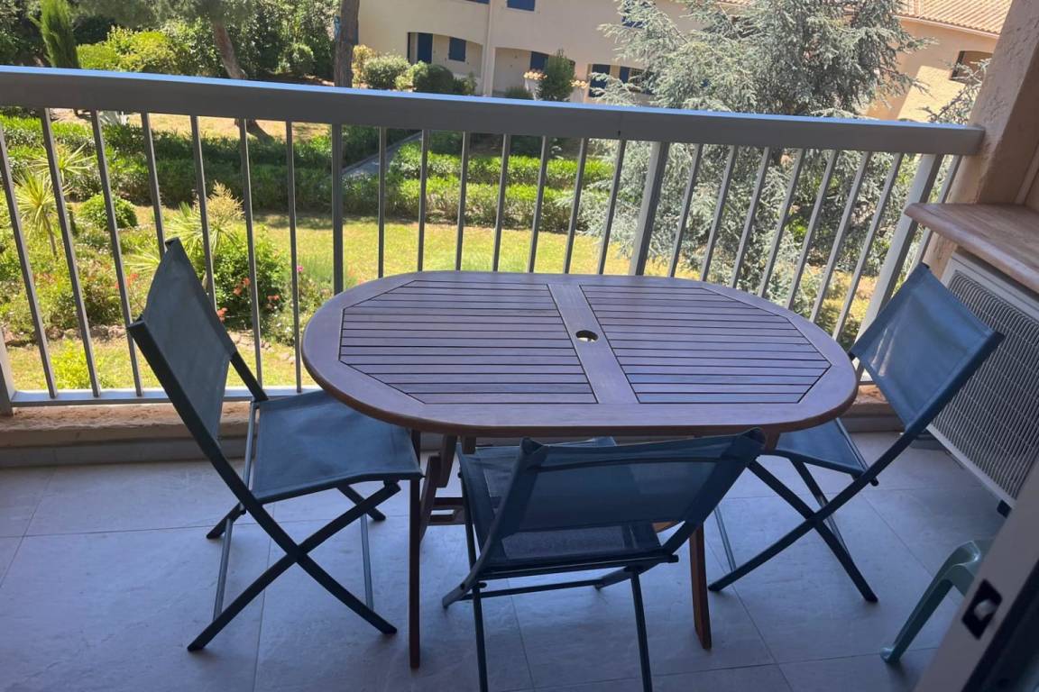 45 M² Apartment ∙ 4 Bedrooms ∙ 4 Guests - Fréjus