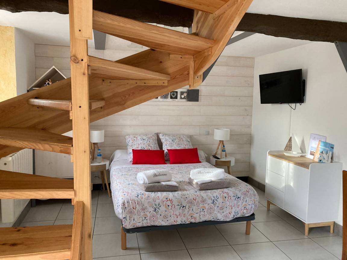 45 M² Bed And Breakfast ∙ 1 Bedroom ∙ 4 Guests - Lannion