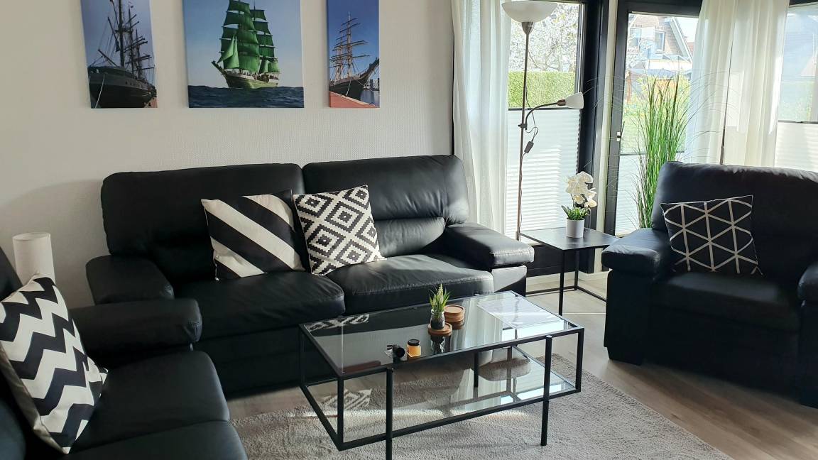 62 M² House ∙ 2 Bedrooms ∙ 5 Guests - Nordenham