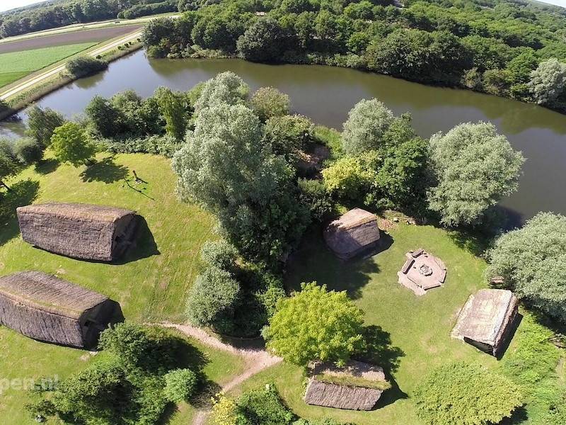 Huis ∙ 2 Slaapkamers ∙ 20 Gasten - Lelystad