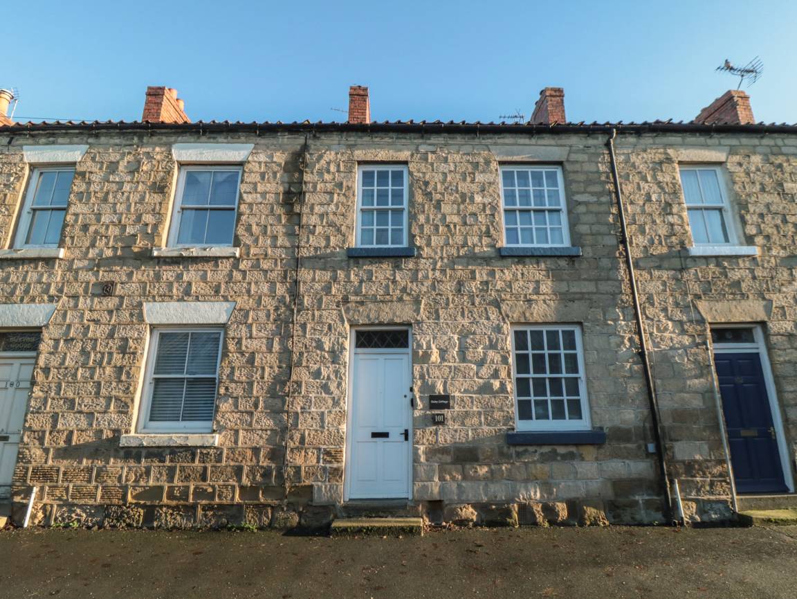 Cottage ∙ 3 Bedrooms ∙ 5 Guests - Thornton Dale